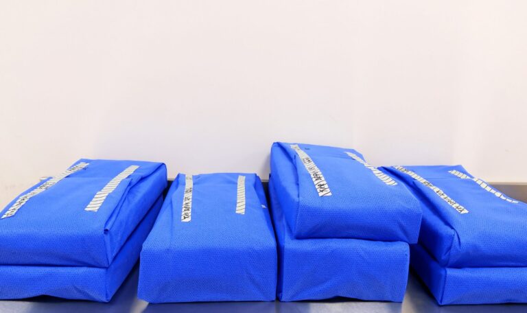 Surgical Tray Tracking & Visibility with Passive RFID